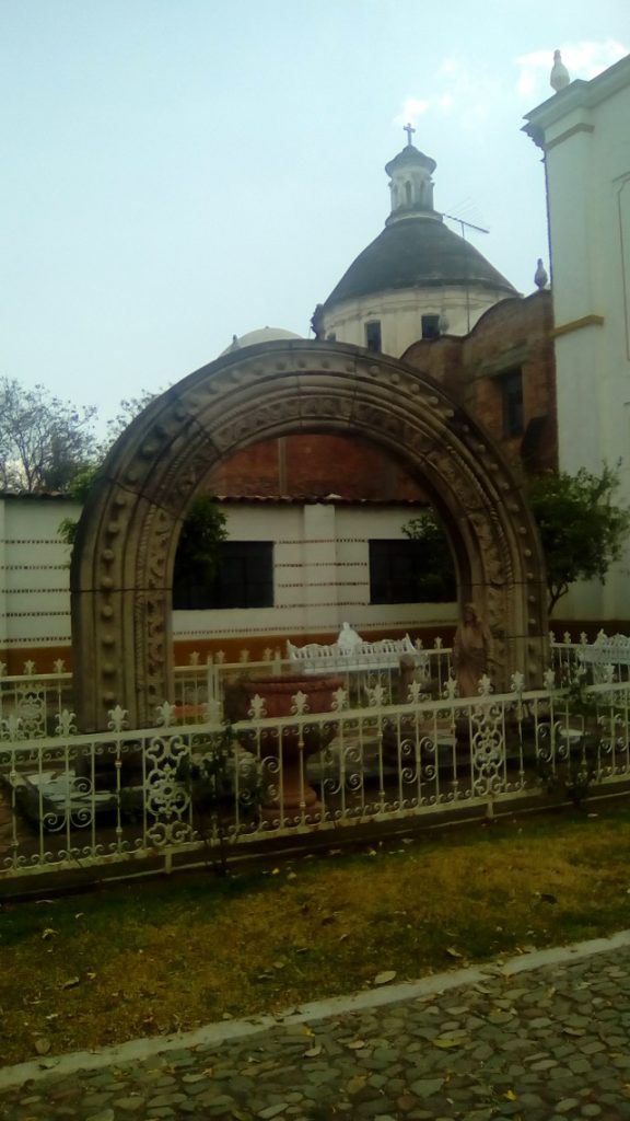 Jaliscocina - La culpa es de las nueces de Tepec