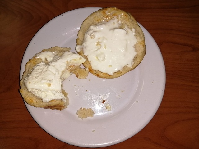 Jaliscocina - Natas en bísquet, bolillos o birotes